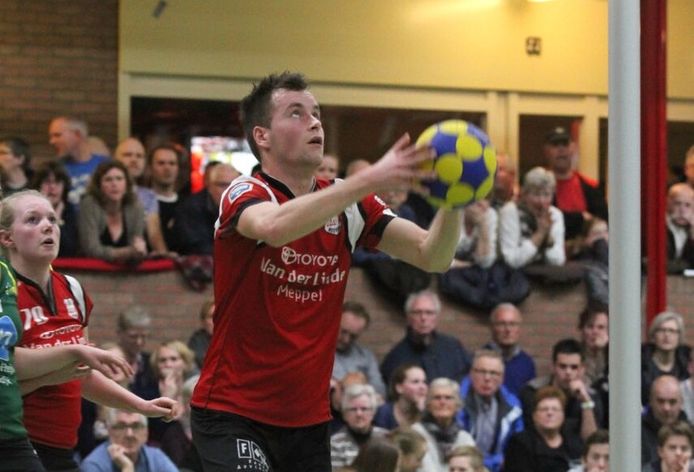 Gestopte Rick Wessel nieuwe assistent DOS'46 | Regiosport | destentor.nl