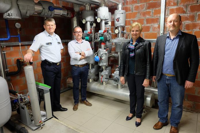 Gerenoveerd politiekantoor stoot 70 ton minder CO2 uit | Middelkerke ...