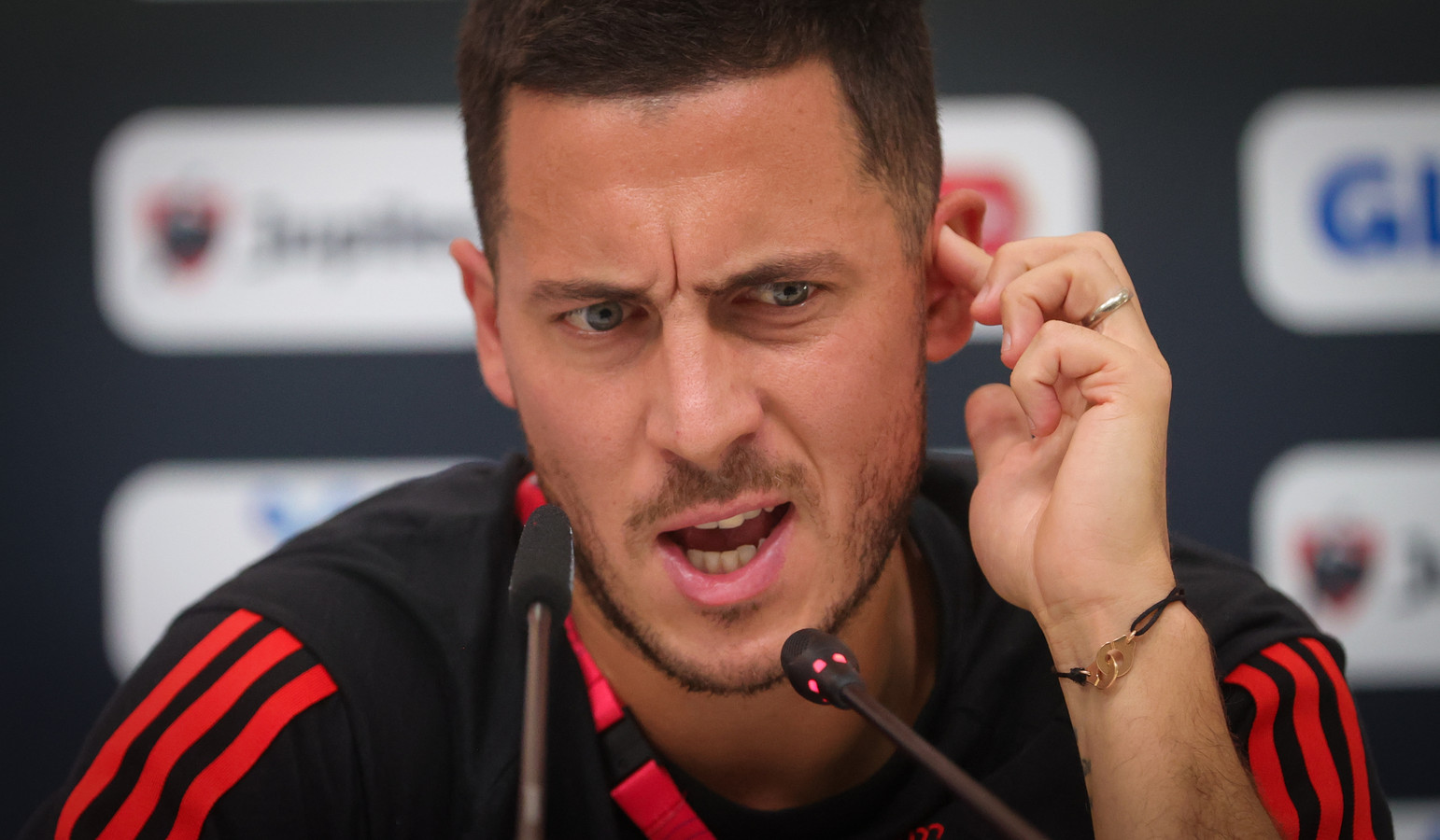 Eden Hazard ontkent gespannen sfeer bij Belgen: ‘We zitten in een ... Eden Hazard ontkent gespannen sfeer bij Belgen: ‘We zitten in een ...