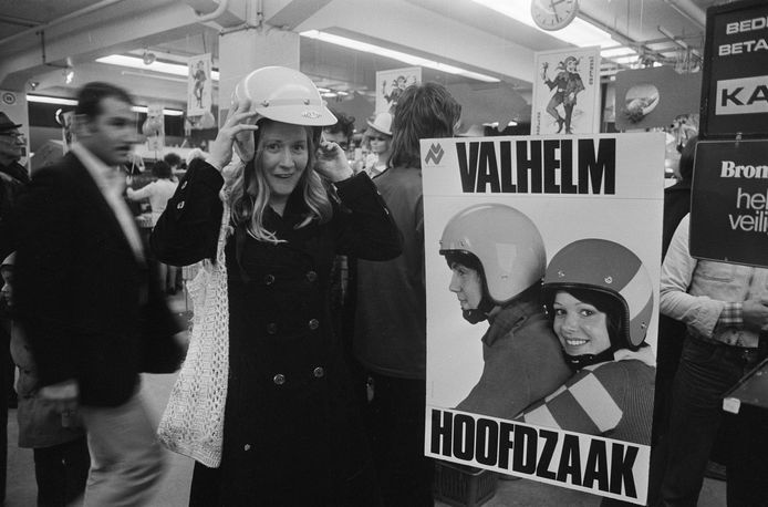 Hans draagt in België wel een fietshelm en in Nederland niet: waarom is ...