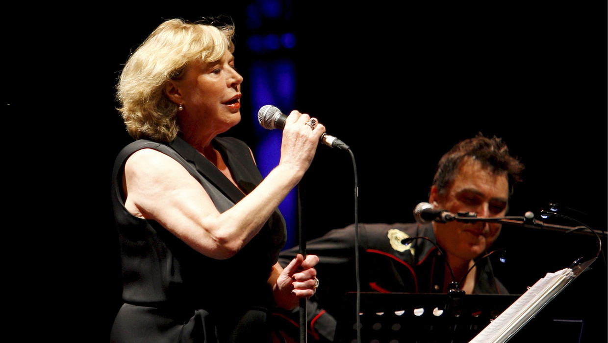 Marianne Faithfull: "Dood van Jim Morrison was werk van mijn oud-lief"