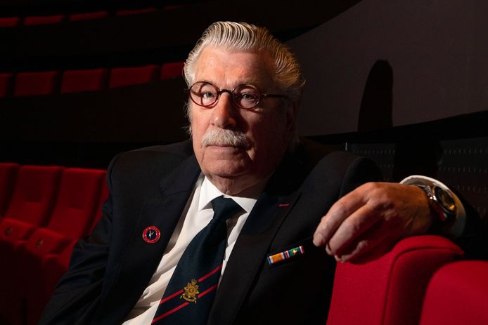 Veteraan Peter Walter (81) uit Raalte staat donderdag op de Dam: ‘Een ...