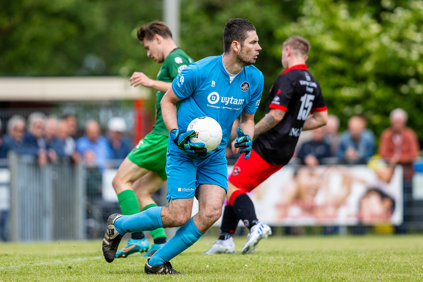 Met liefst zeven ‘Rotterdamse’ clubs is de vierde divisie misschien wel ...