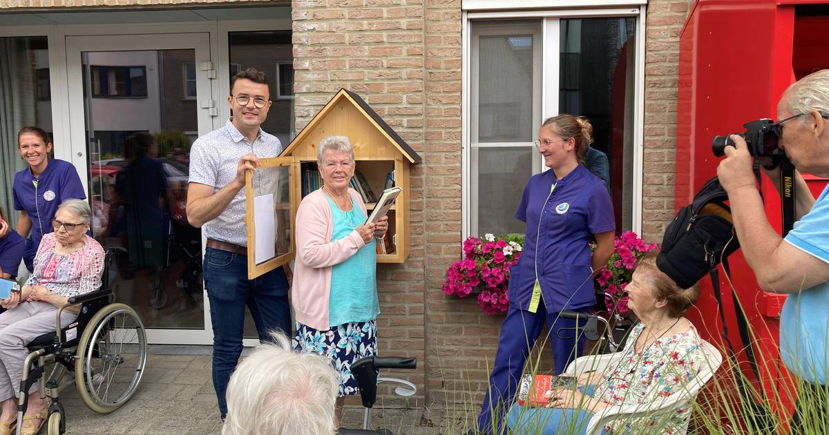 Steeds meer boekenruilkastjes aan Brugse woonzorgcentra: “Een echte ontmoetingsplek” | Brugge ...