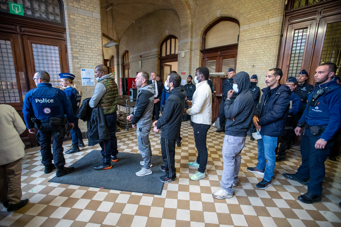 Les derniers détenus de la prison de Forest transférés vers Haren ...