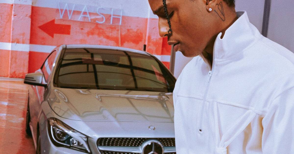 Rappers rappen het liefst over Mercedes-Benz | Auto | gelderlander.nl