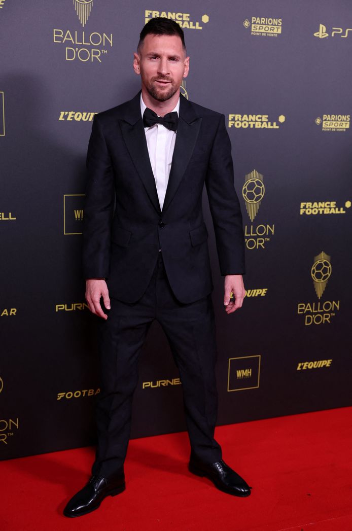 IN BEELD. Hazard en Messi met zoontjes, Haaland met z'n vriendin ...