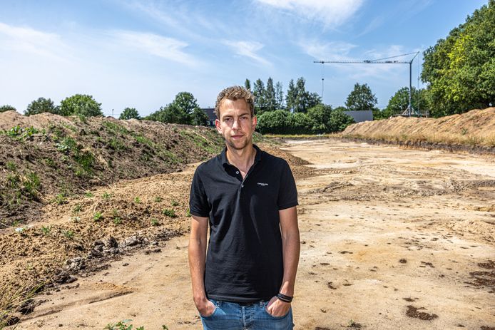 Max (27) wacht al jaren, zal hij ooit een huis krijgen in 'zijn' dorp ...