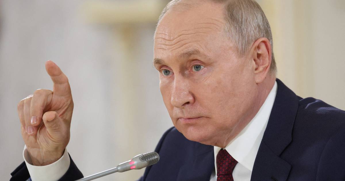 “Nous devons suivre certaines règles”: Poutine défend la répression ...