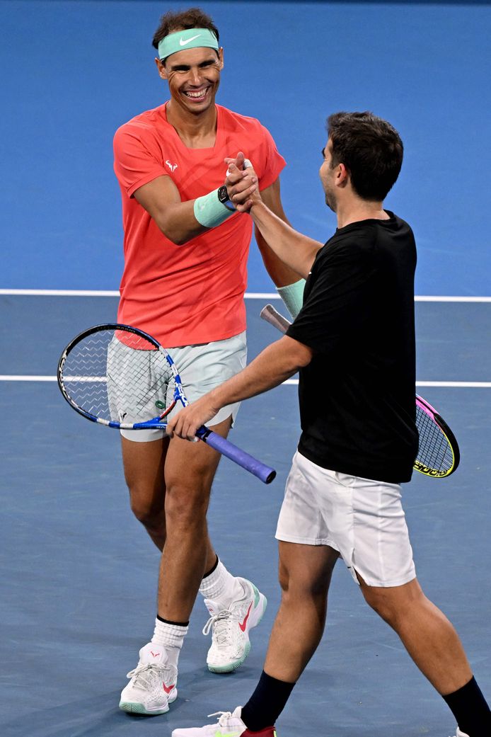 Na 347 dagen weer tennisser: Nadal, die op heerlijke wijze wordt ...
