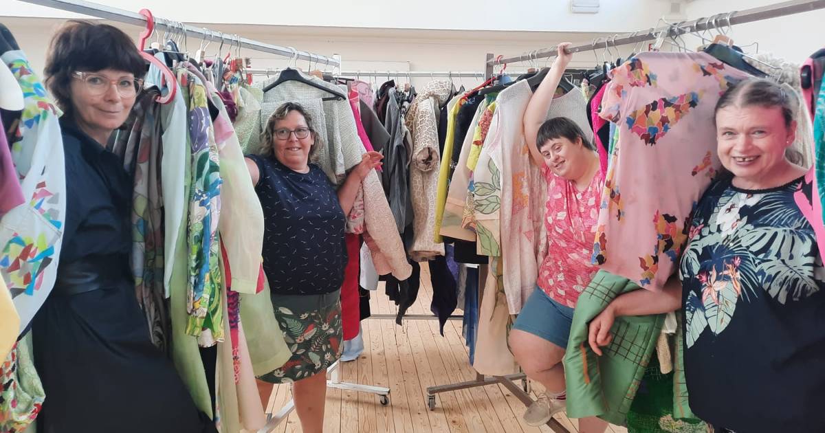 Modeontwerpers met een beperking lanceren derde collectie van Amili ...