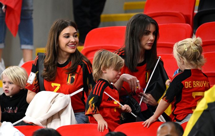 KIJK. De Bruyne in armen van dochter en zoontjes, Courtois krijgt ...