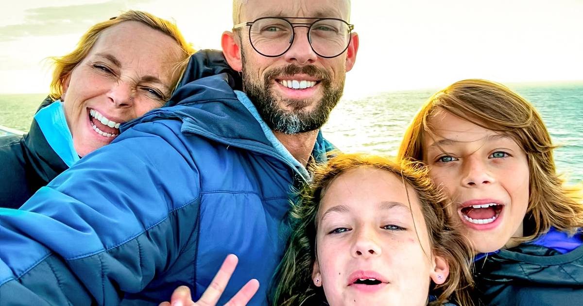 Eerste beelden van ‘Camping Coppens’ toont hoe gezin alles achterlaat ...