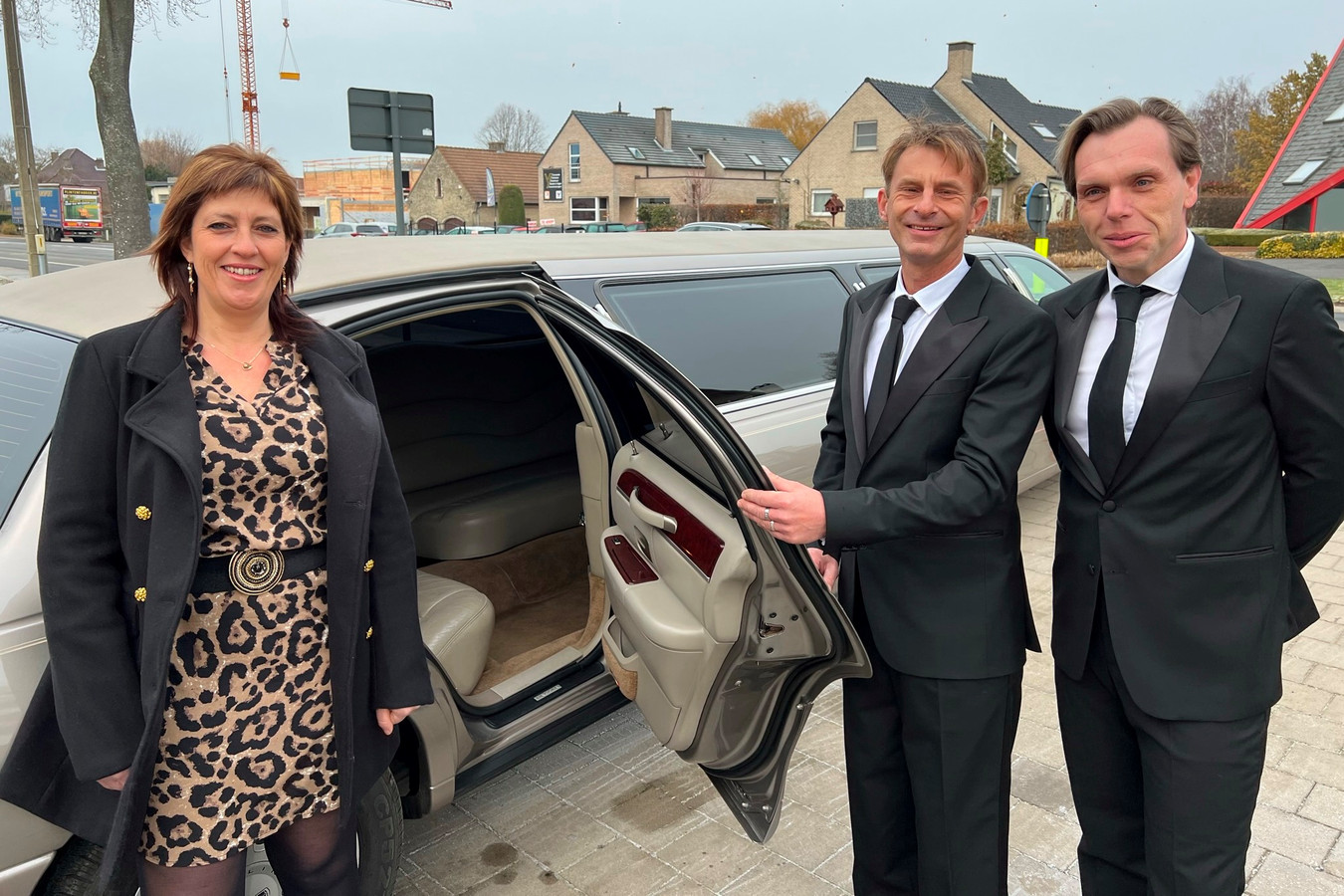 Mieke, Stefaan en Tony maken droom waar met Limo Royal: “Voor wie het ...