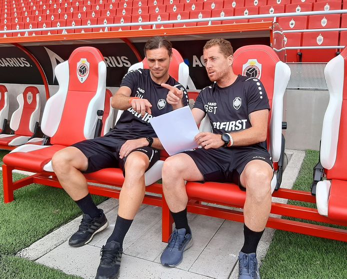 Beloften Antwerp zetten eerste stapjes in eerste nationale: “Behoud ...