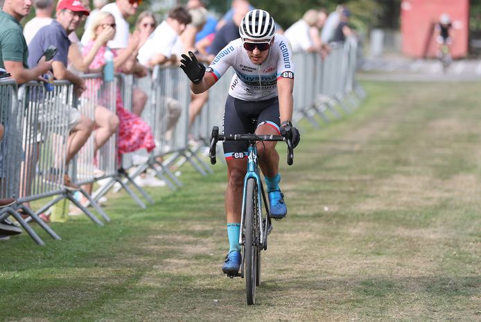 Elio Clarysse naar de A-cross in Heerderstrand: “Ik wil deze winter ...