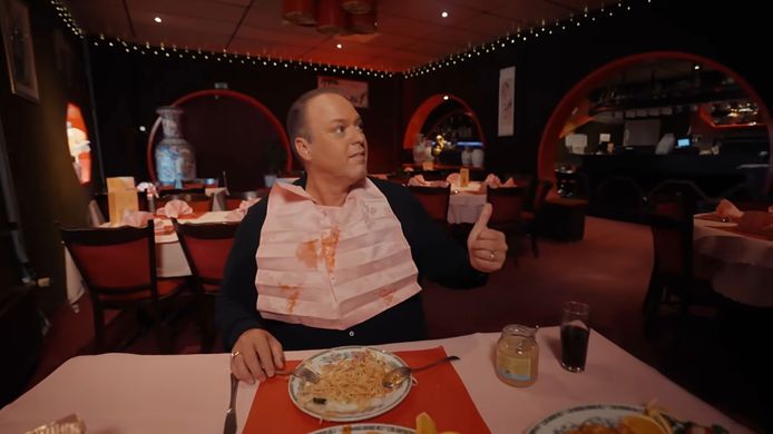 Frans Bauer viert liefde voor Nederlandse Chinees: nieuwe single ...
