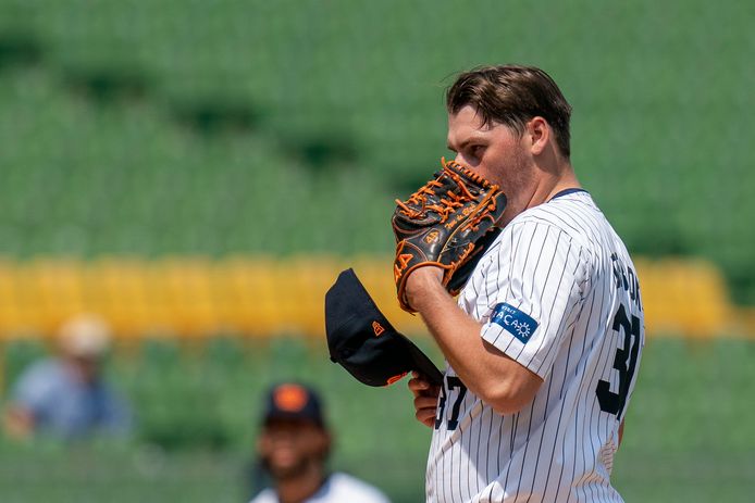 Neptunus-werper Tom de Blok vergeet al het leed na geboorte zoon ...