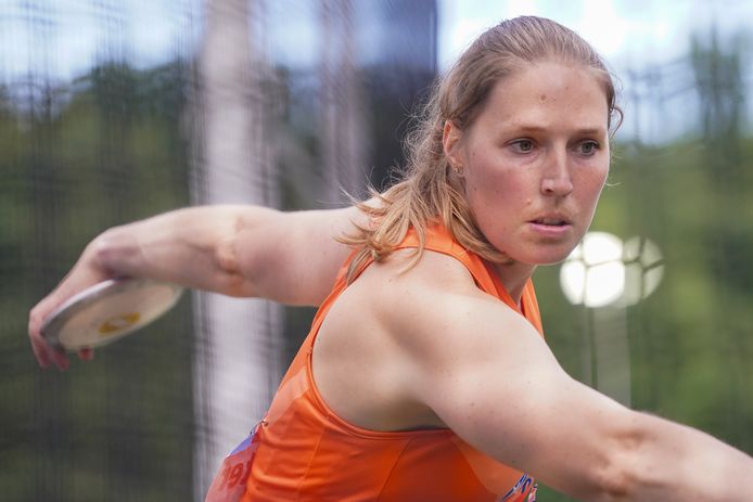Corinne Nugter blijft ondanks tegenvallers genieten van het spelletje ...