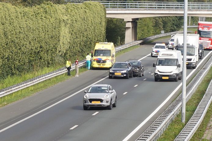 Drukte na ongeval op de A59 in de richting van Den Bosch naar het knooppunt Zonzeel opgelost ...