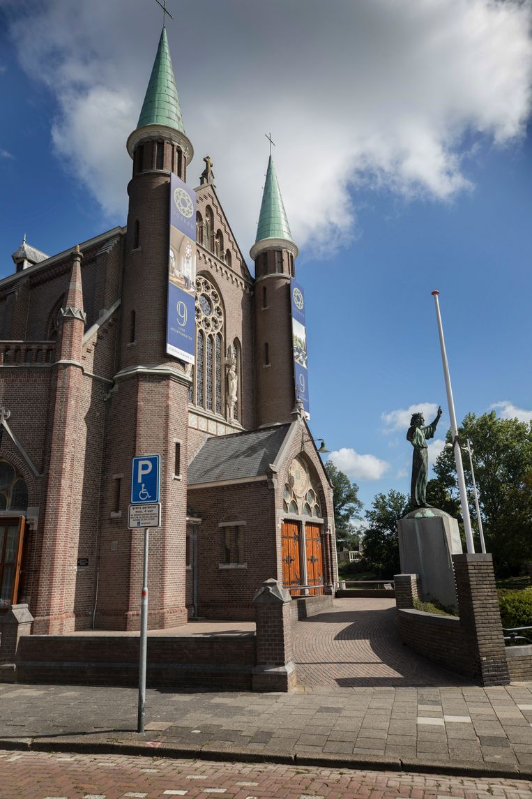 Er werd nog maar weinig getrouwd in de Josephkerk, nu komen er luxe ...