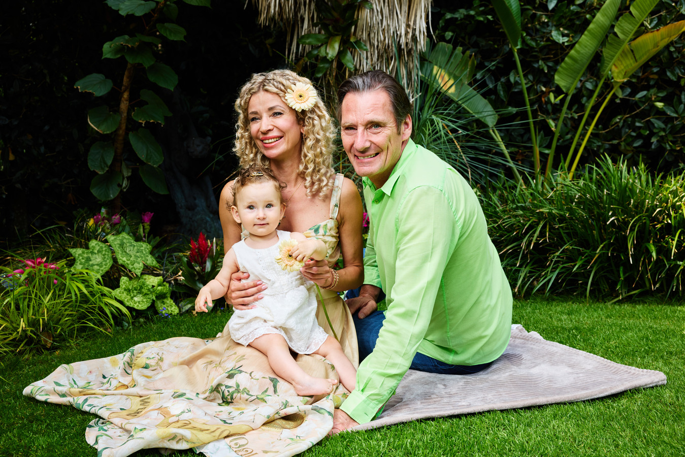 ‘The Sky is the Limit’-sterren Harry en Olga zijn één jaar papa en mama ...