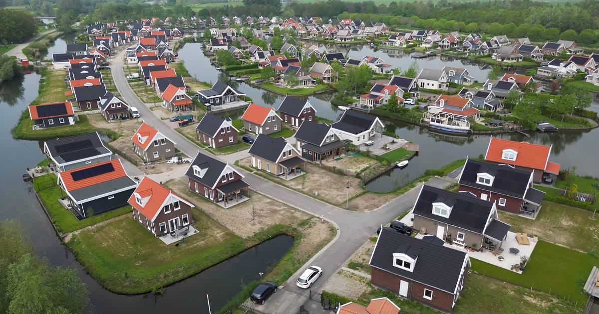 Roep om van vakantiepark woonwijk te maken: ‘Je mag er nu ook al 365 ...