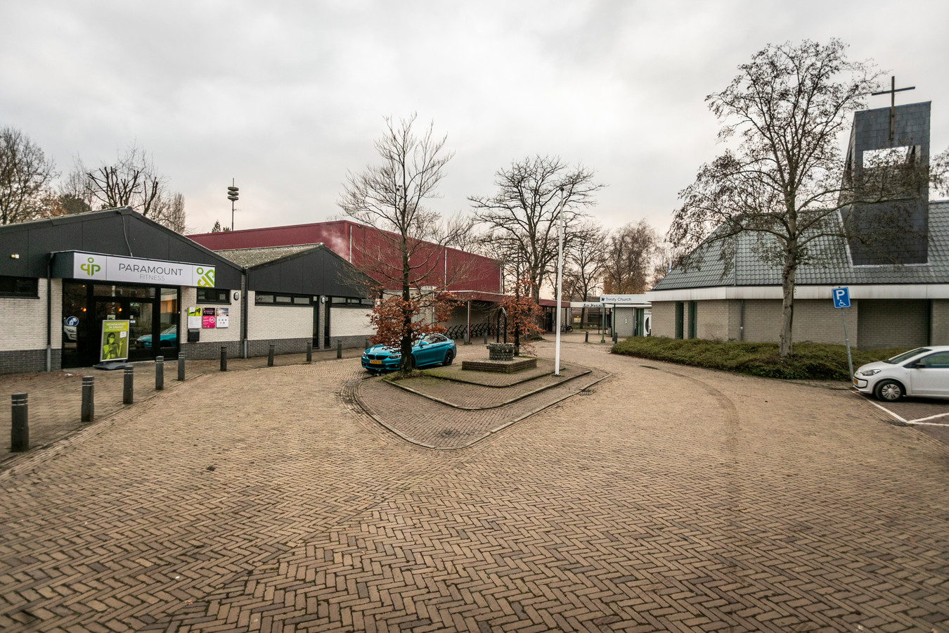‘Crisisnoodopvang’ in sporthallen De Pracht en 't Hazzo in Waalre ... ‘Crisisnoodopvang’ in sporthallen De Pracht en 't Hazzo in Waalre ...