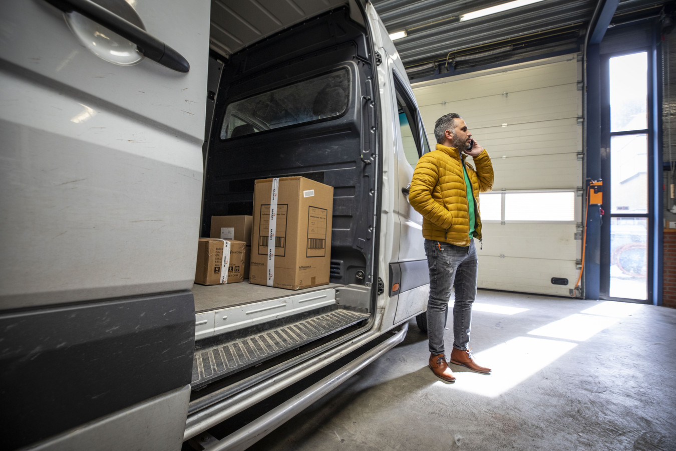 Pakketbezorger Ahmed heeft nu zelf 150 man in dienst: ‘Klagende klanten ...