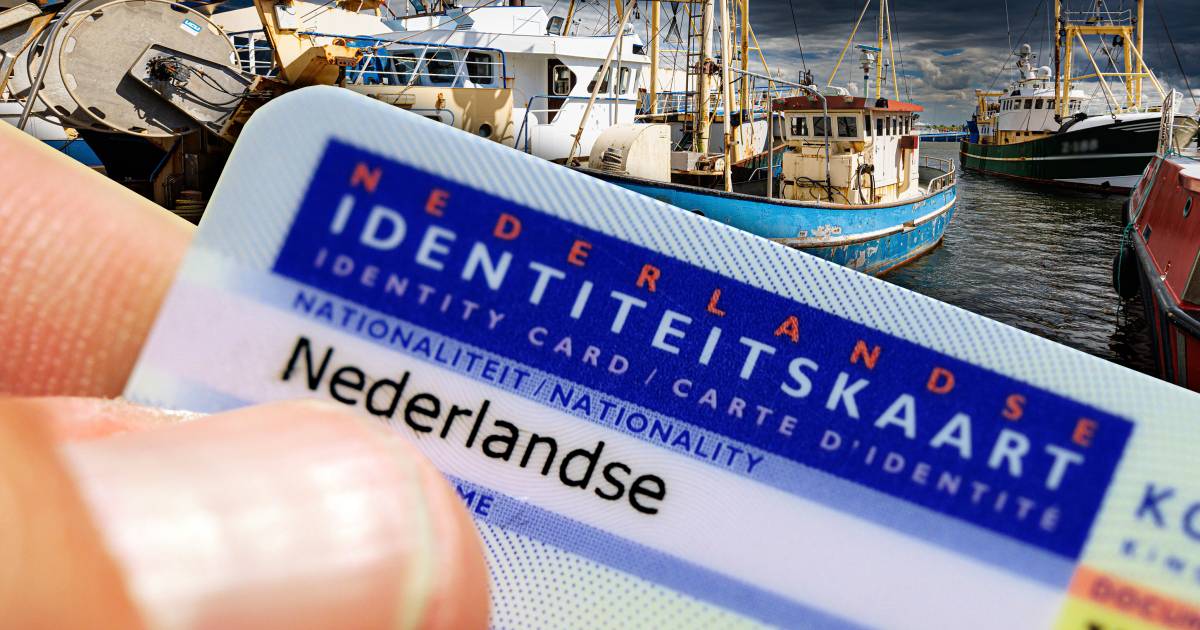 Moeder mag achternaam van dochtertje (12) met Urker zeeman niet ...