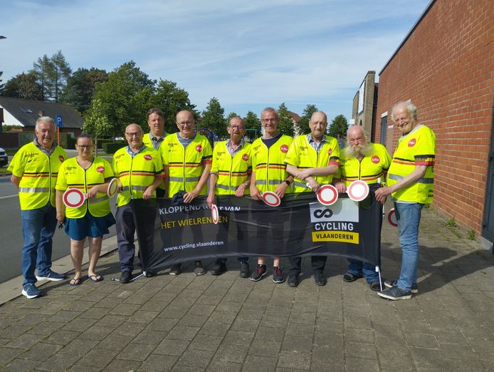 Nieuwe uitrusting voor signaalgevers ‘De Verenigde Sportvrienden-Hoger ...