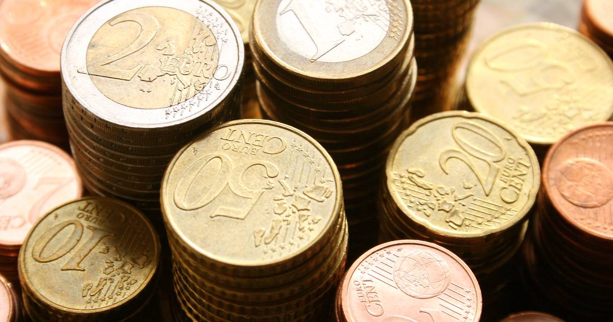Epargner ou investir votre monnaie: voici les montants moyens que nous ...