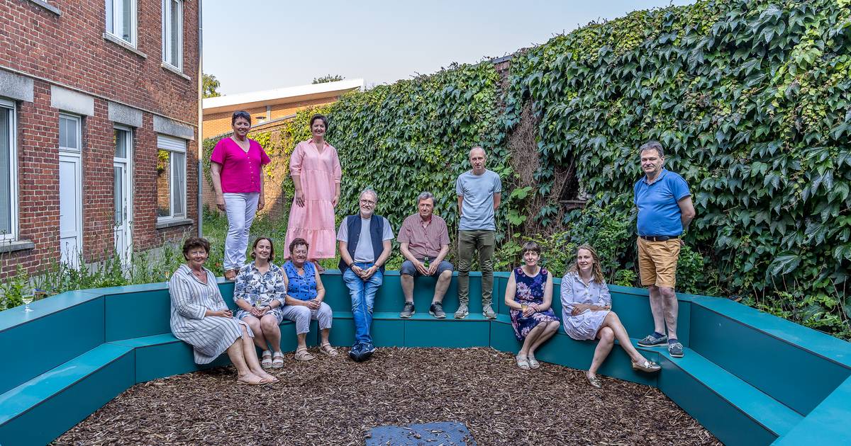 Basisschool De Akker opent gloednieuwe buitenklas | Pittem | hln.be