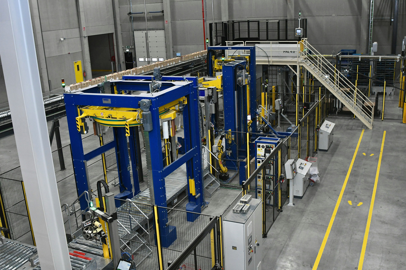 Hier rollen jaarlijks 200 miljoen tortilla’s van de band: Paulig opent ...