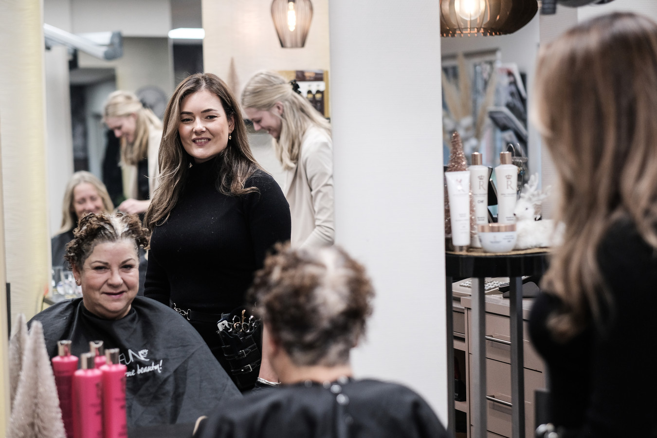 Dit dorp heeft geen supermarkt, geen school, geen café meer en trekt ...