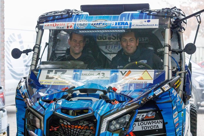 Van der Stelt van sponsor tot spoorzoeker in Arabische woestijn | Sport ...