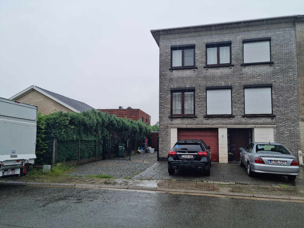 Le père d’une famille de quatre enfants retrouvé mort chez lui à Alost ...