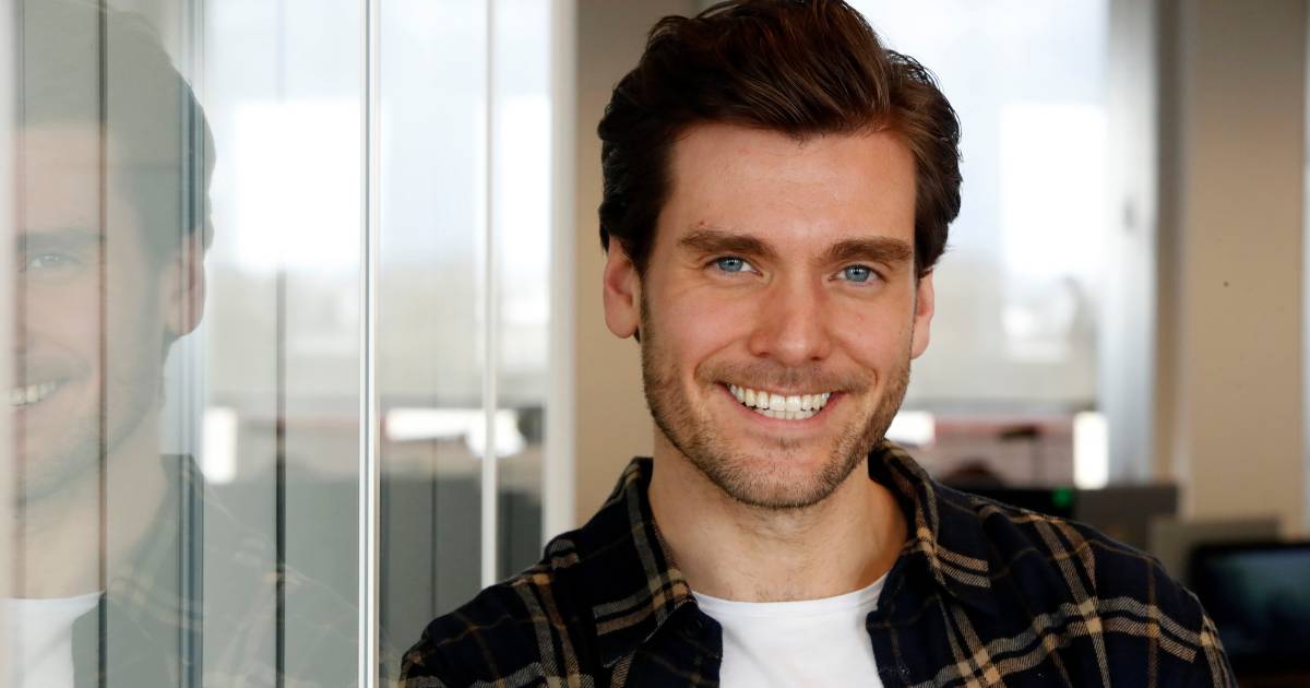 Barman Bram uit ‘First Dates’ opent binnenkort zijn eigen zaak: “Maar ...