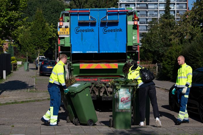 Personeelstekort bij Dar: blijft afval in Nijmegen deze zomer aan de ...