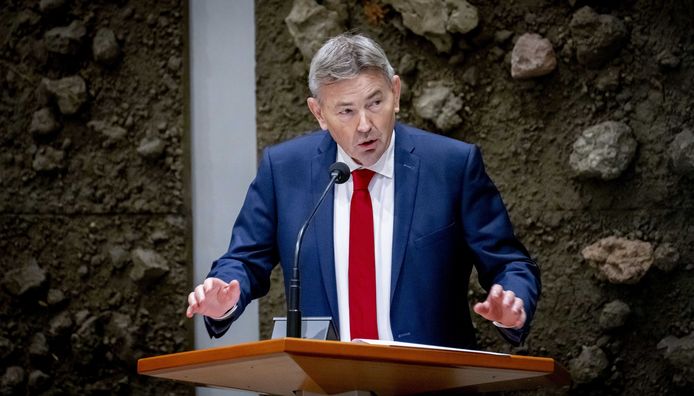 Derk Jan Eppink, hospice Sravana en Graafschap-directeur Michael Ogubai ...