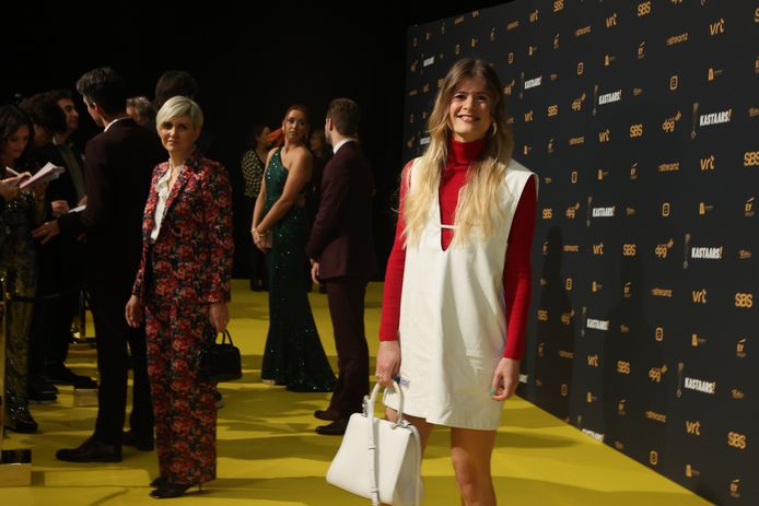 Lotte Vanwezemael stelt vriend Max voor en prinses Delphine schittert in bijzondere outfit: dit ...