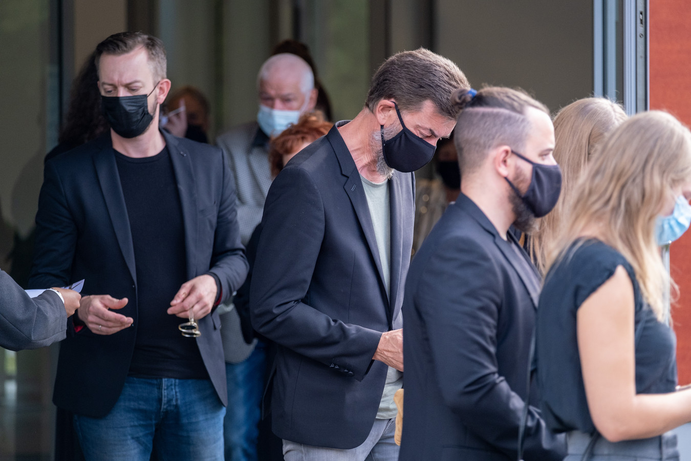 Vlaamse showbizz neemt afscheid van componist Stefaan Fernande: “De ...