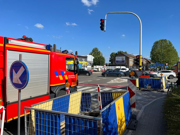 Auto botst frontaal op brandweerwagen in Nossegem: “Ploeg was onderweg ...