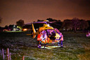 Bestuurster neemt bocht te ruim en rijdt frontaal tegen boom in Luyksgestel, traumaheli ...