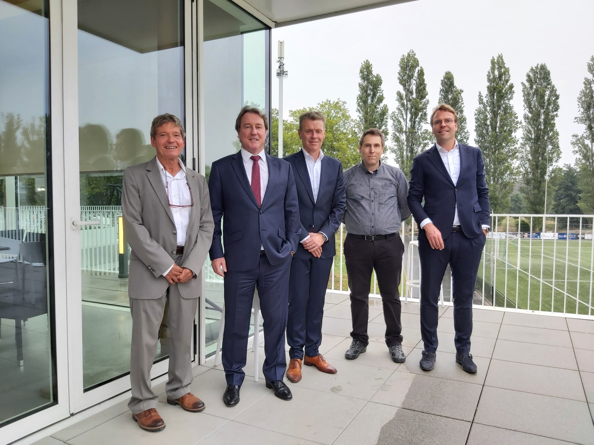 Noodzakelijke afvalverwerker of aftandse vuilnisbarak? Discussie rond ...