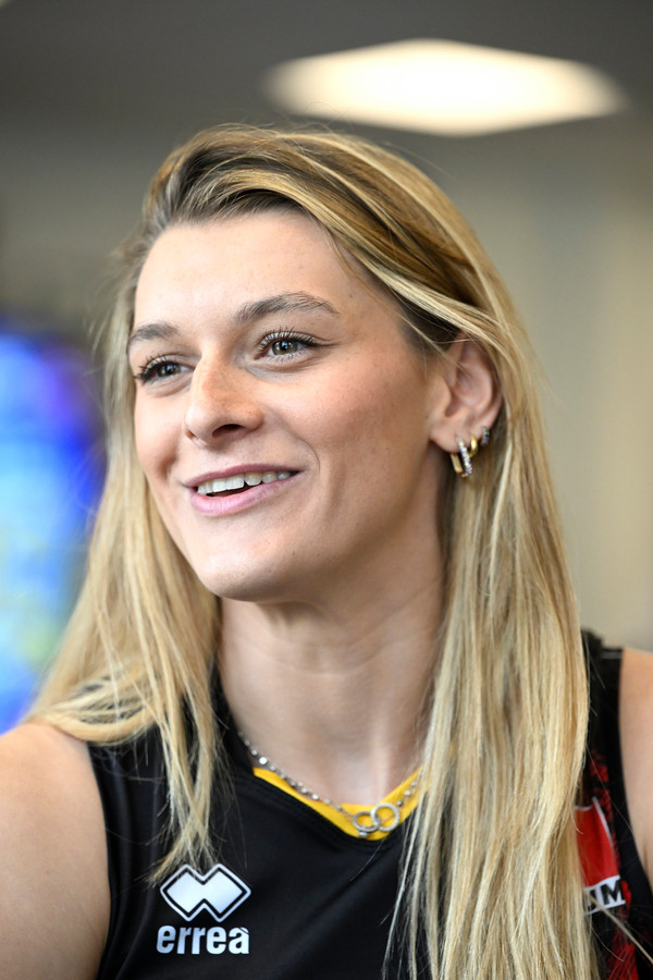 “Ik merk aan alles dat we populairder zijn dan ooit”: Britt Herbots en ...