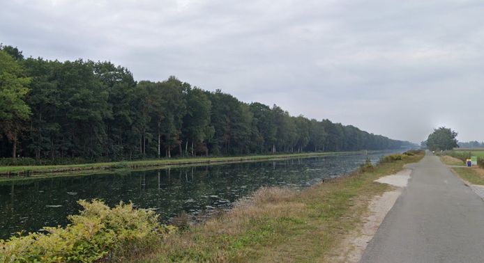 Jaagpad tussen Sas VI en brug Boeretang afgesloten | Mol | hln.be