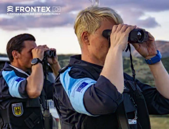Voor het eerst een écht EU-uniform: Frontex begint met rekrutering van ...
