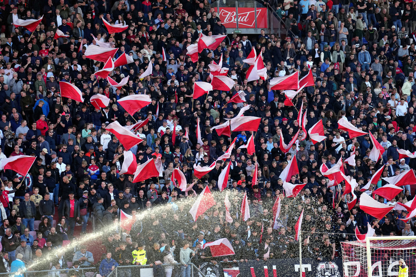 Stadion Galgenwaard blijft voor FC Utrecht-fans uit regio onbereikbaar ...
