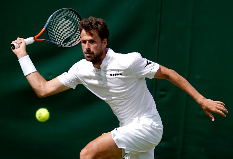 Robin Haase hoopt op kansjes tegen Raonic. En op sneller gras
